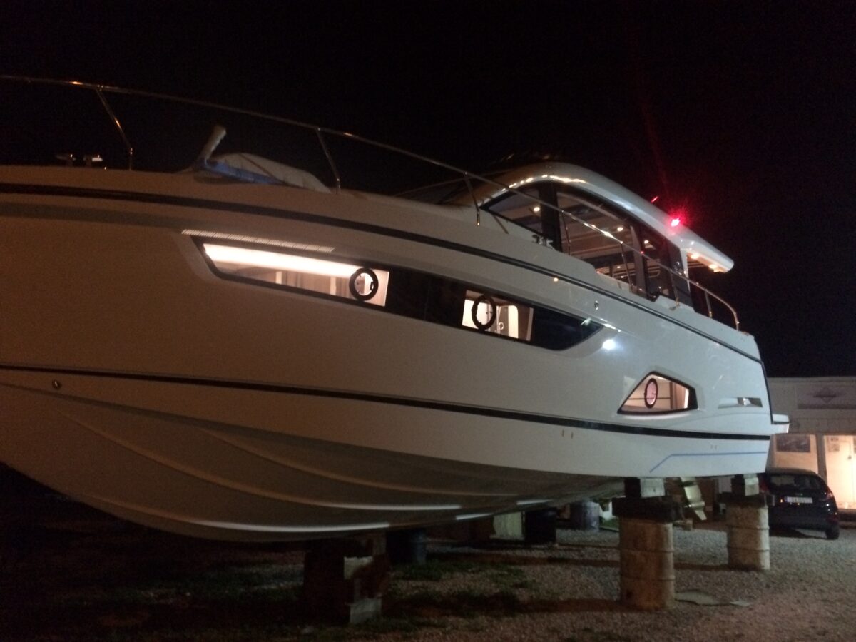 New delivery 2020 Sealine C430 by Dynamic Boats Tzalavras – Dynamic ...